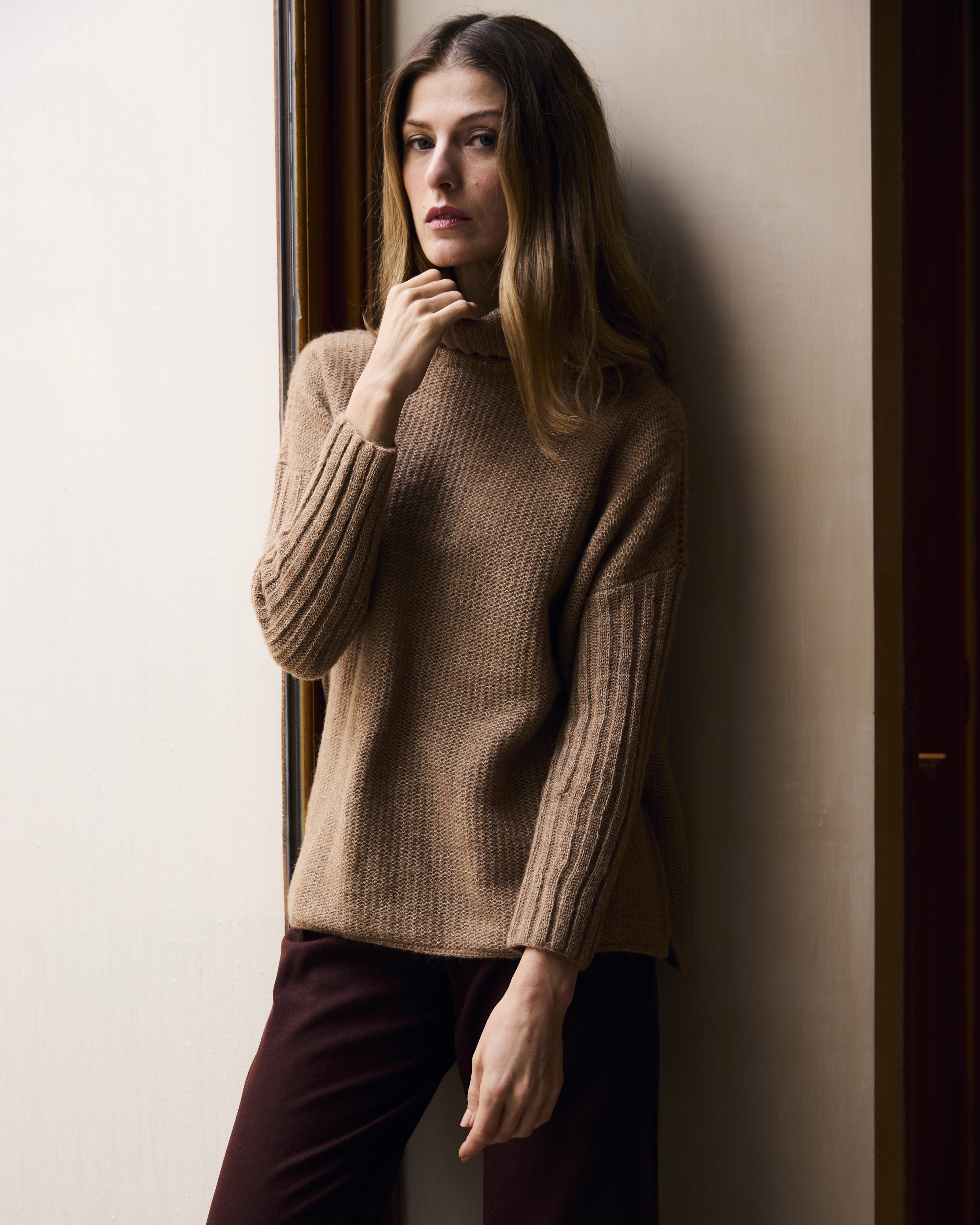 "Chompa" beige – MASSIMA RITA